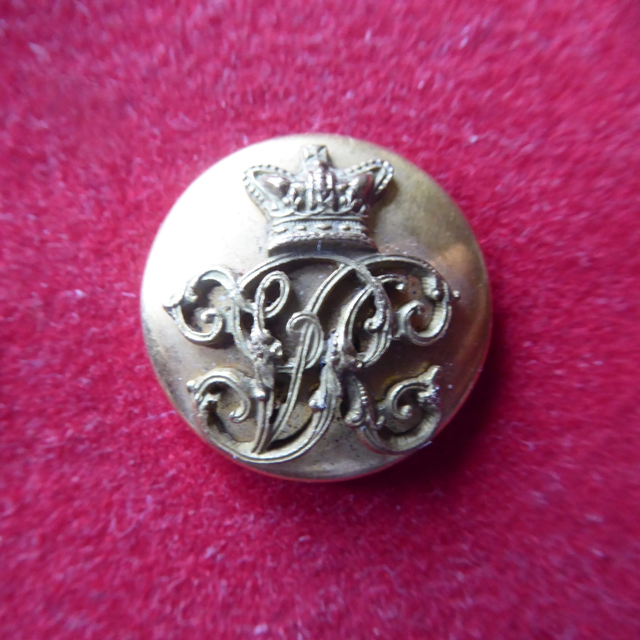 Royal Buttons – Bates and Hindmarch